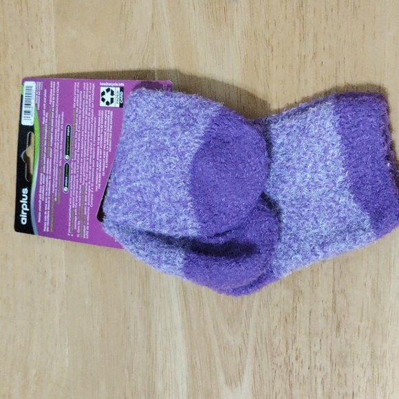 Airplus | Accessories | Airplus Aloe Infused Comfort Socks | Poshmark